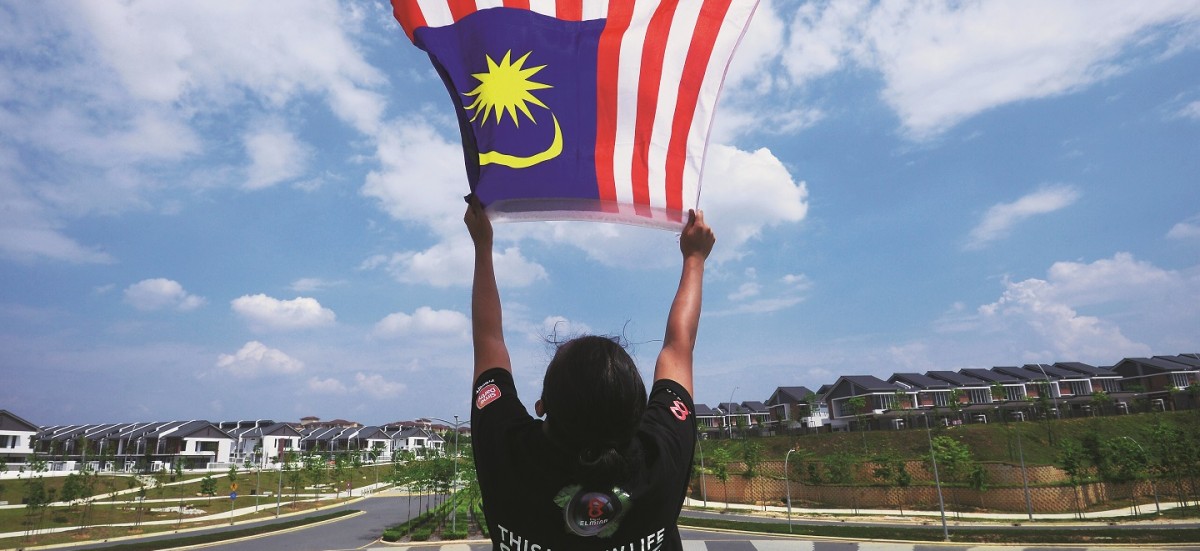 Join now: 'Malaysiaku, in Pictures' photo contest | Options, The Edge