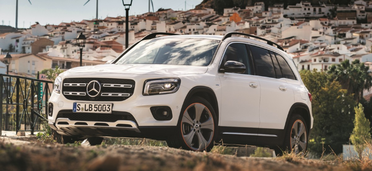 The Mercedes-Benz GLB: A family car with remarkable off-road ...