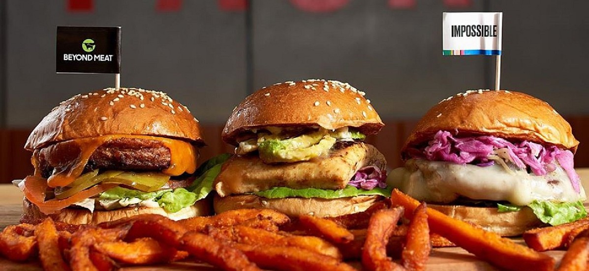 Beyond Meat vs Impossible Foods: Which plant-based meat substitute ...