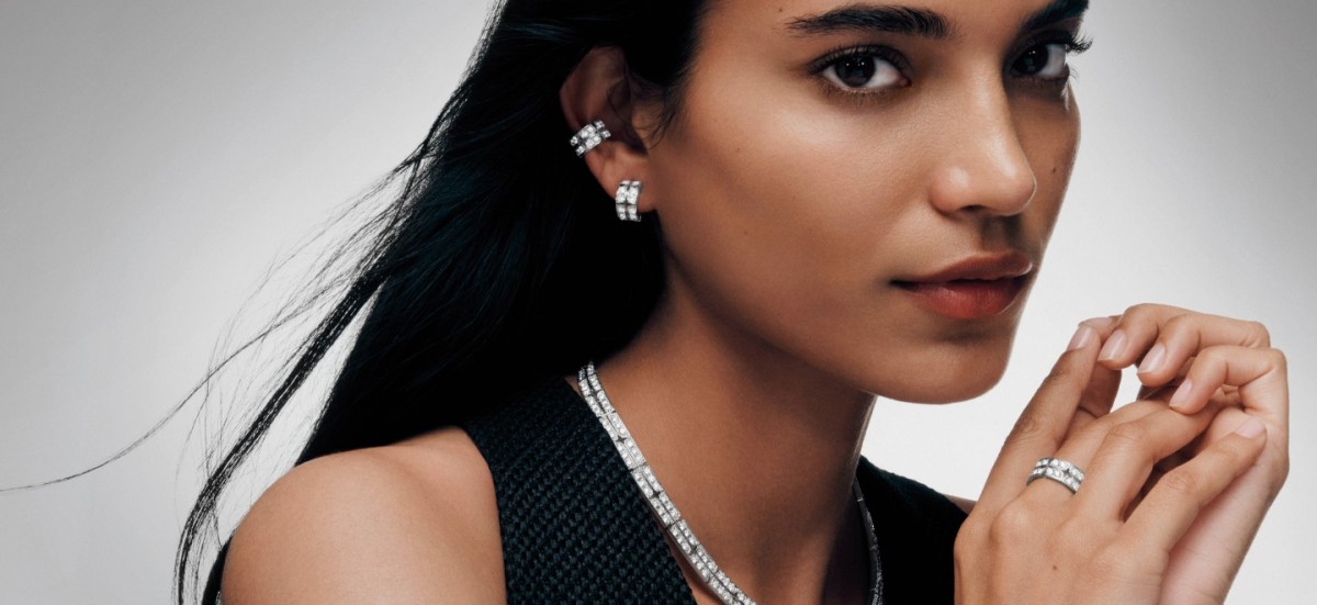 LV’s iconic Monogram Flower is at the heart of the Idylle Blossom and ...
